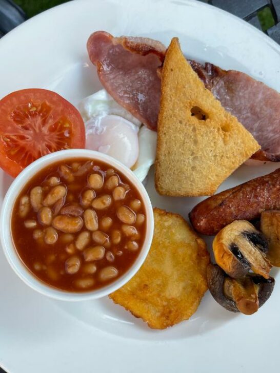 23 London Foods to entice your taste buds on your UK trip