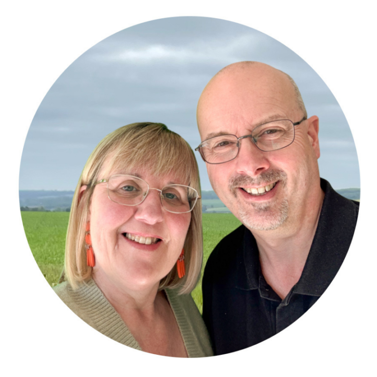 The Changing of the Guard in London [Complete Guide]